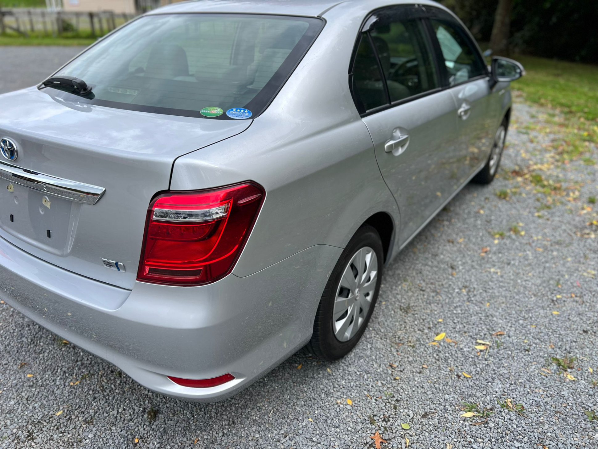 Divine Cars - Products details | Toyota Corolla Axio Hybrid 2017