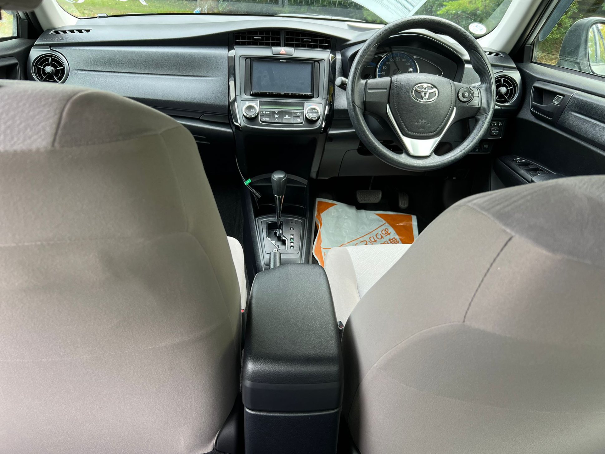 Divine Cars - Products details | Toyota Corolla Axio Hybrid 2017