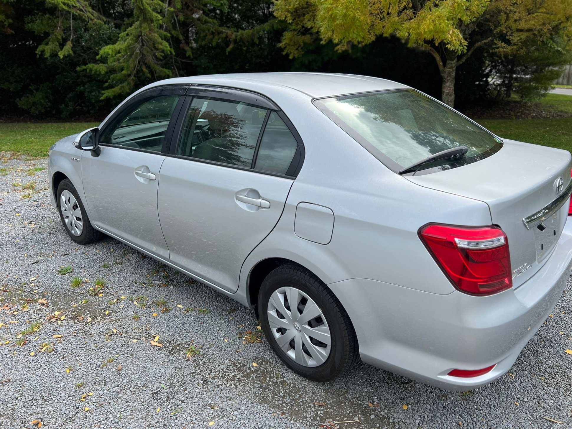 Divine Cars - Products details | Toyota Corolla Axio Hybrid 2017